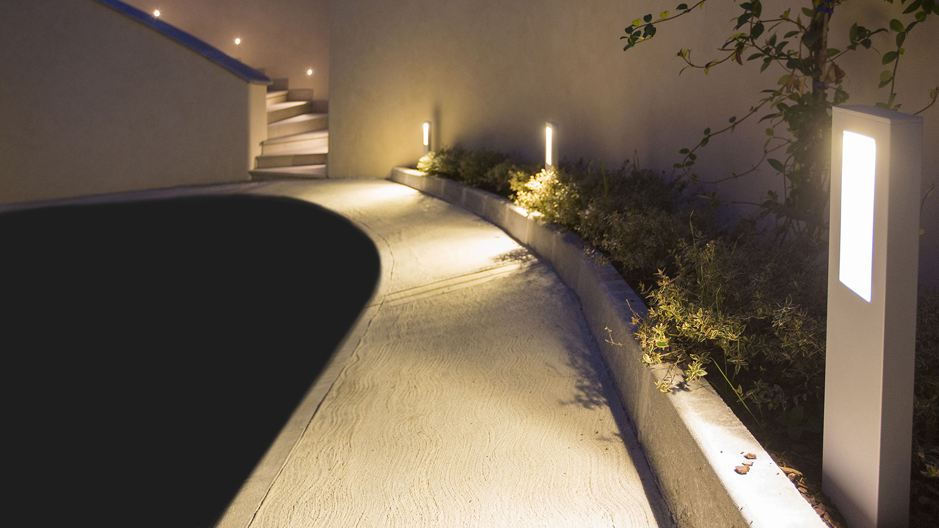Zaneen | Exclusive North American distributor of European lighting products