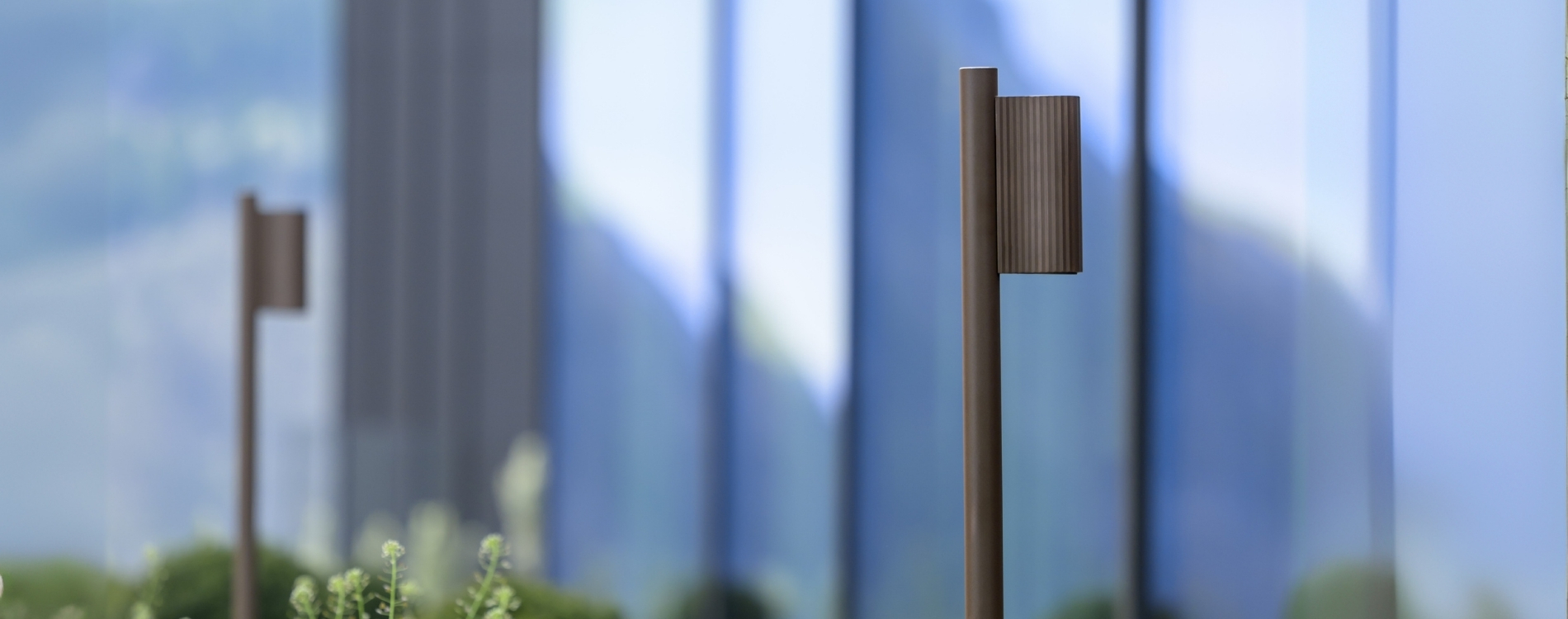 Sister Ray by Platek | Zaneen Exterior